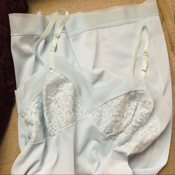 vassarette | Intimates & Sleepwear | Vassarette Slip | Poshmark